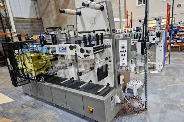 Narrow web label printing | FOCUS F-250