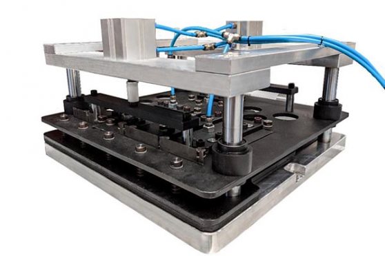 EM Apron Punch Mold - For Production of Plastic PE Aprons